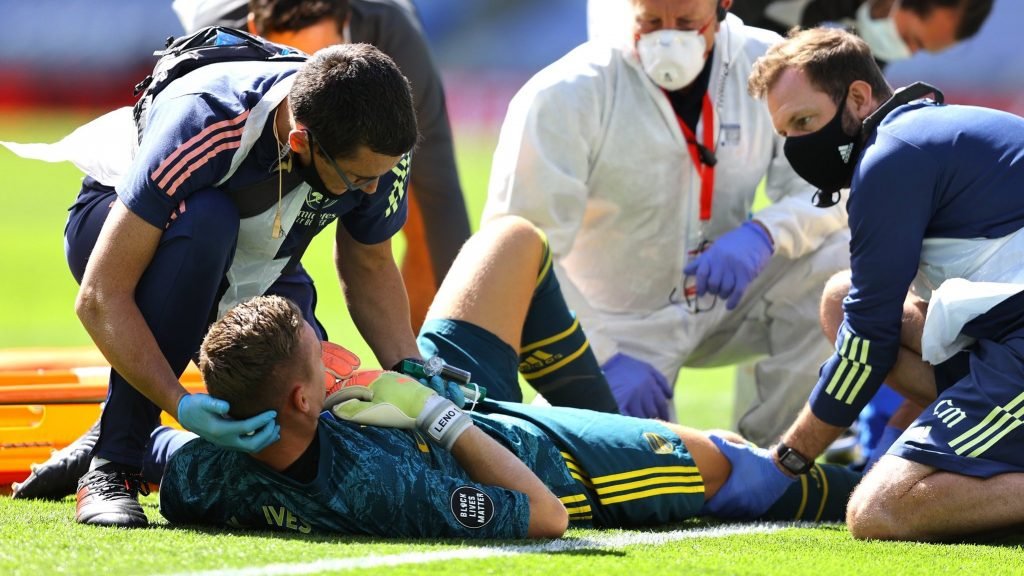 Bernd Leno suffers horror knee injury in Brighton clash